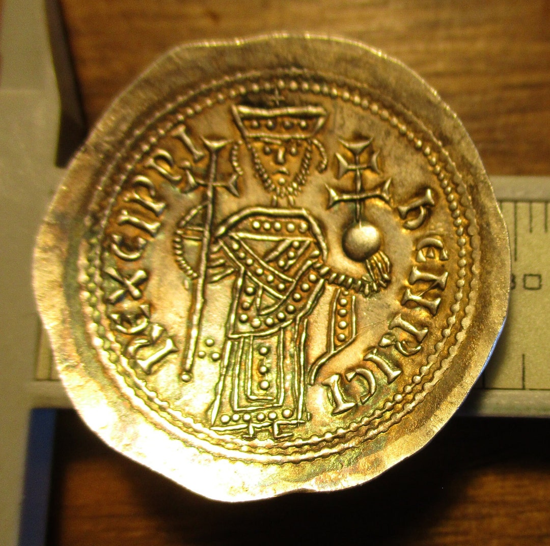 Bezant Solidus Henry I of Cyprus Hyperpyron Histamenon Nomisma in ...