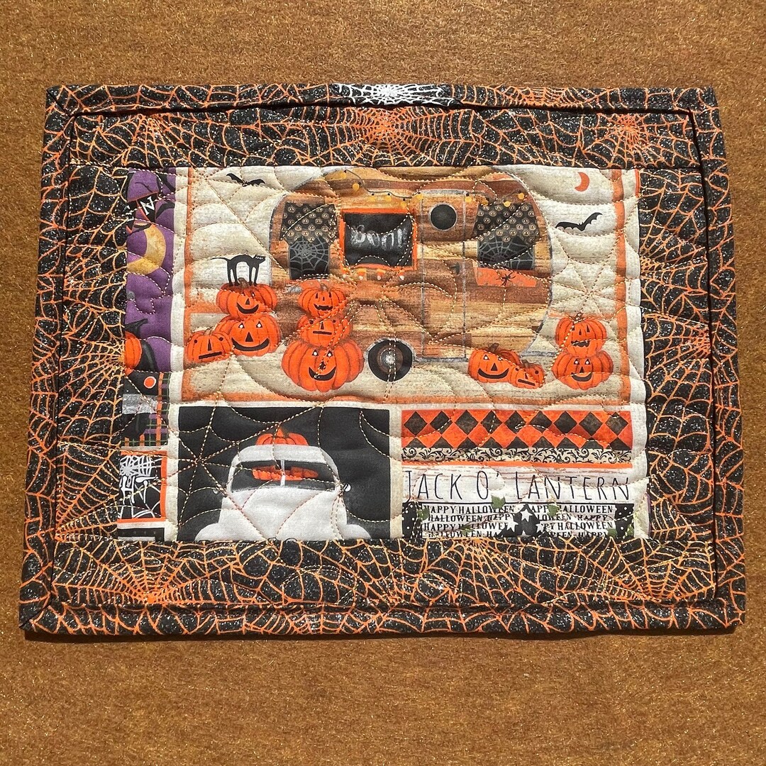 Jack O Lantern Mug Mat, Orange and Purple Autumn Candle Mat, Quilted ...