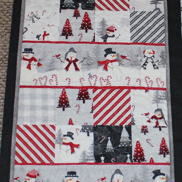 Winter Table Runner - Etsy