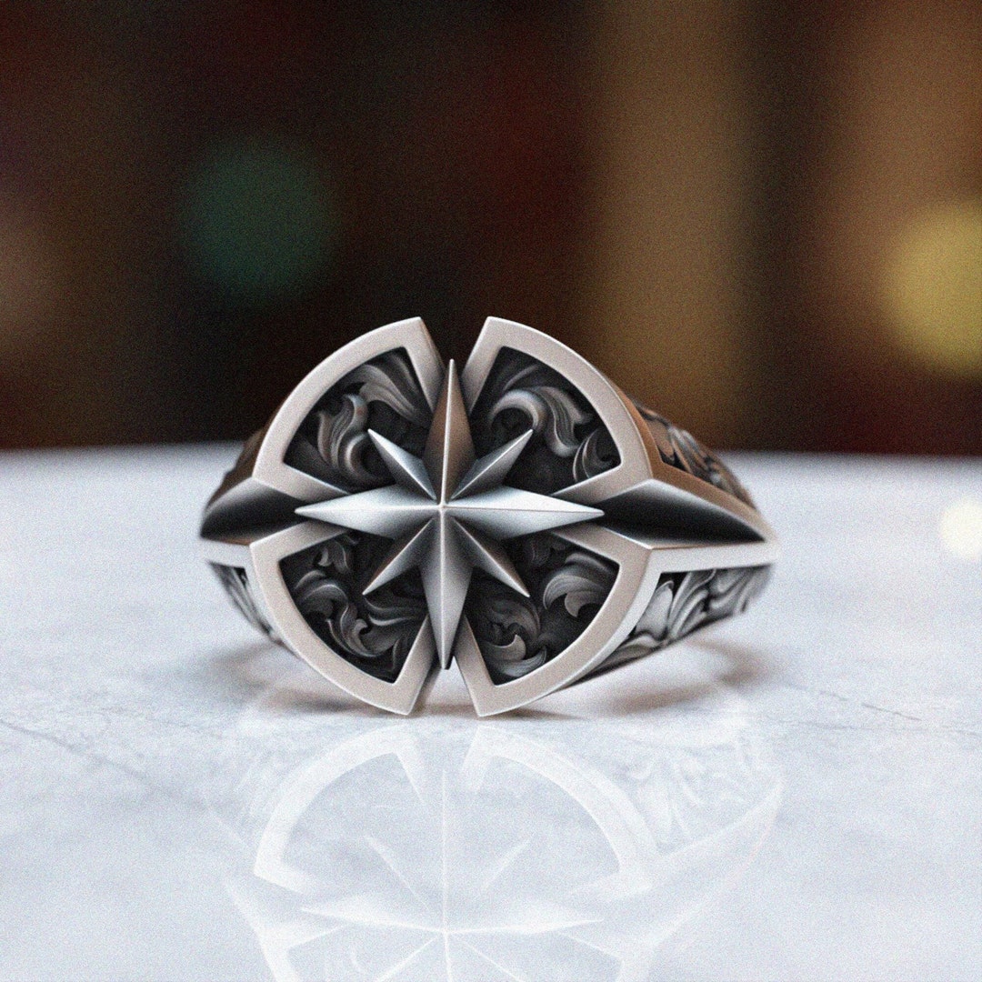 Windrose North Star Compass Signet Ring - Elegant Navigational Symbol ...