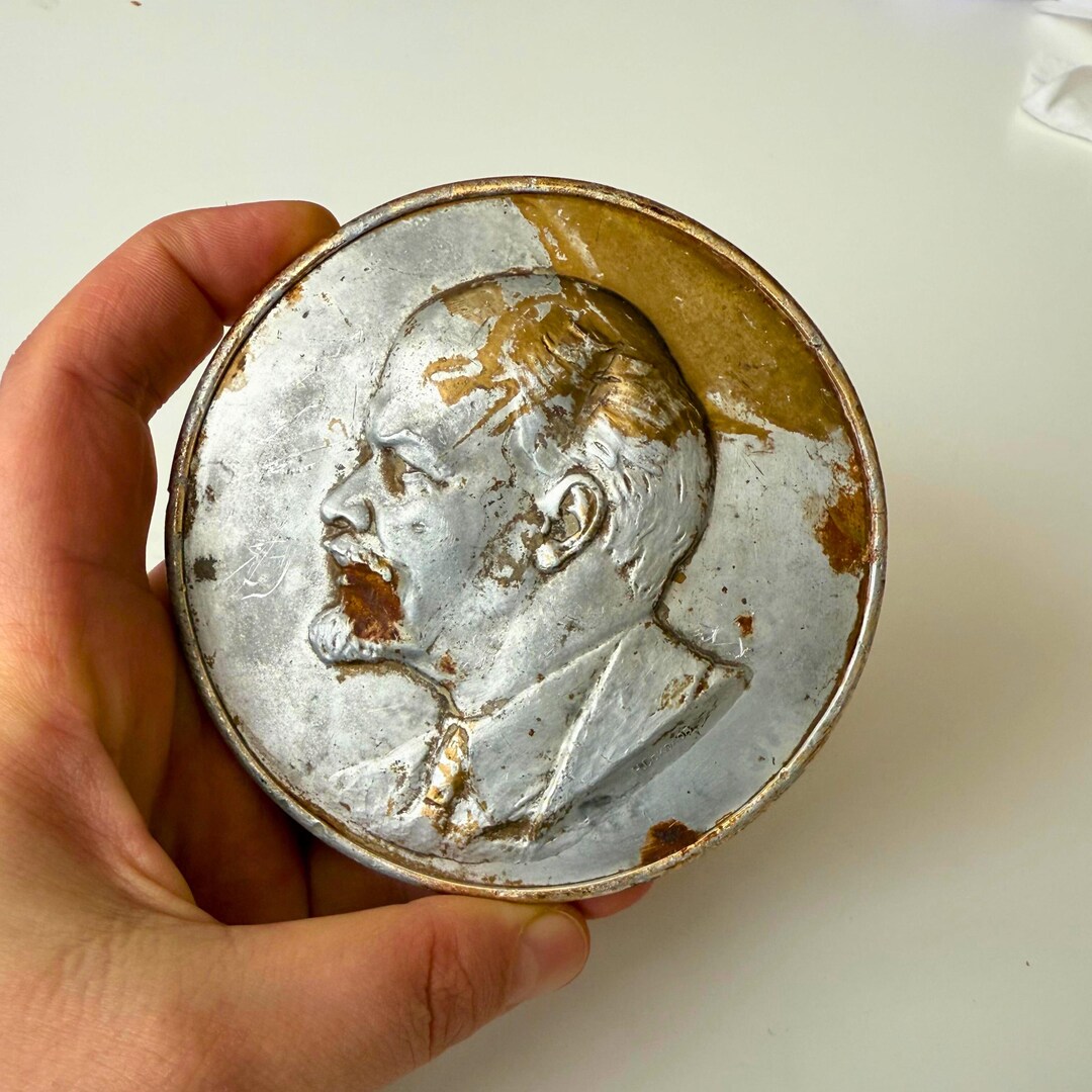 Vintage Lenin Metal Plaque – Soviet Commemorative Relief, Communist Era ...
