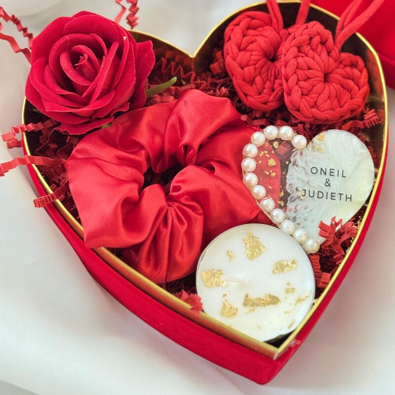 Valentine Gift Box - 60+ Gift Ideas for 2025