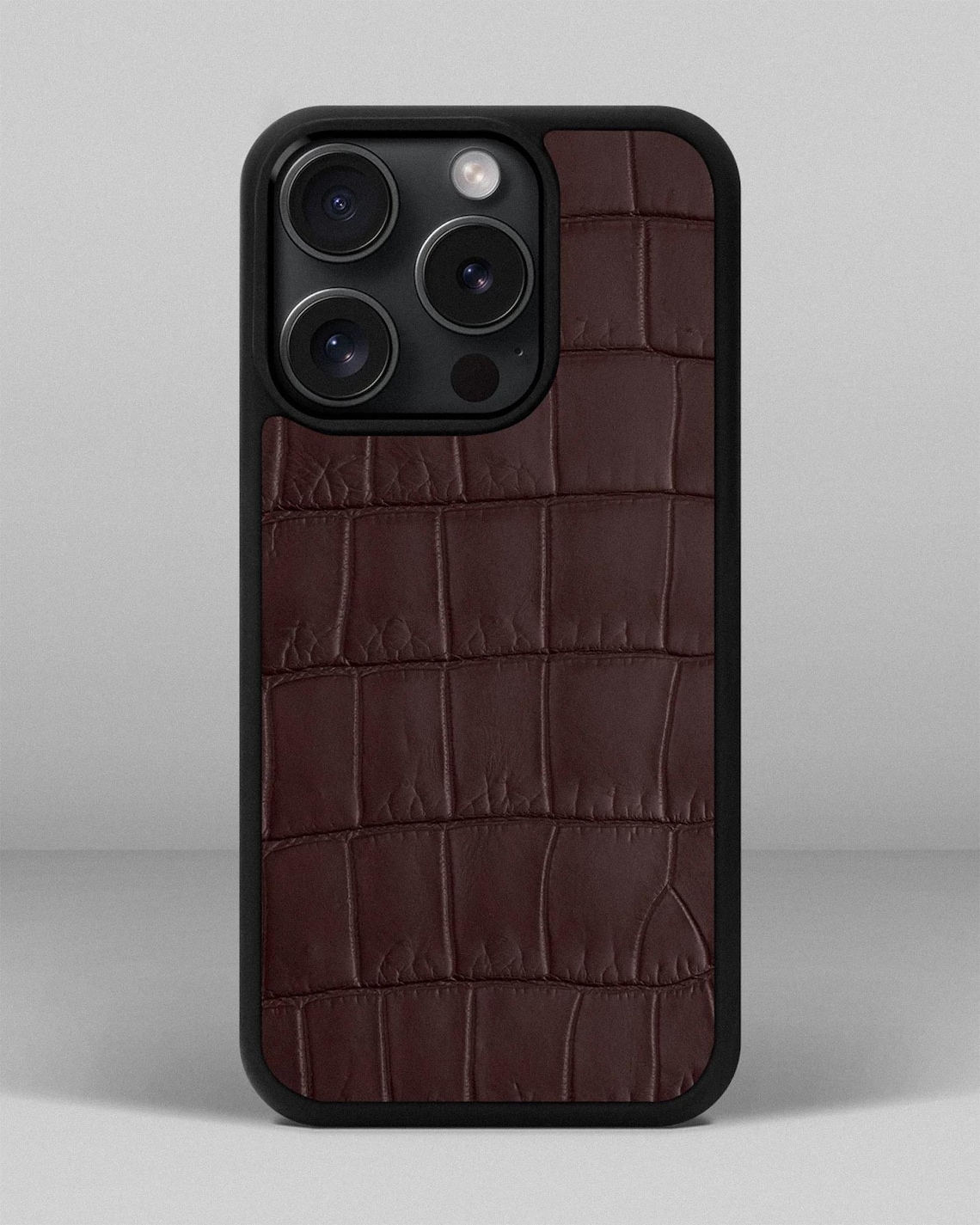 Premium Crocodile Leather iPhone Case – Luxury Protection for Iphone ...