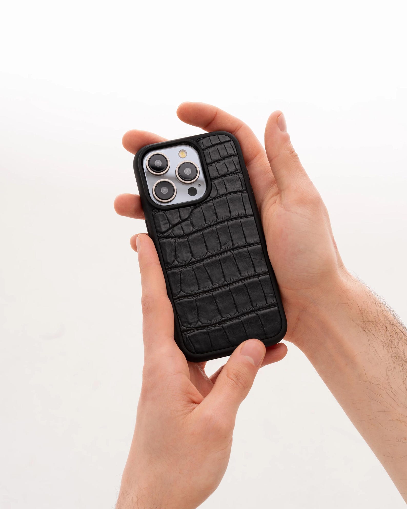 Premium Crocodile Leather iPhone Case – Luxury Protection for Iphone ...