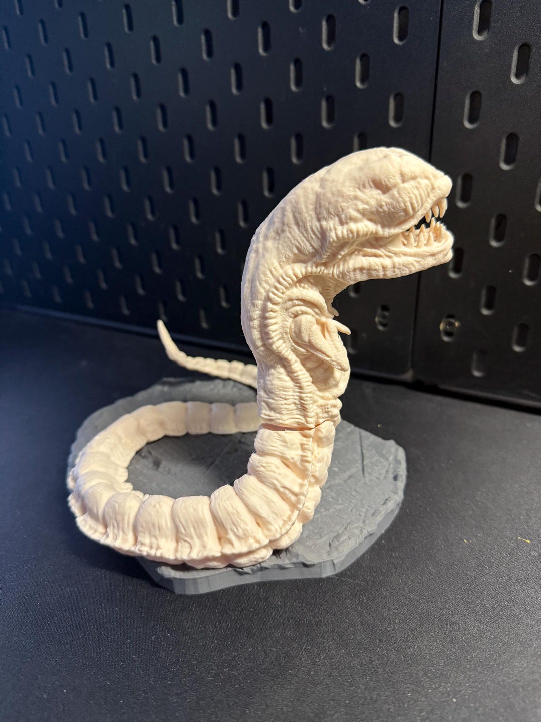 3D Printed Sci Fi Horror Alien Chestburster Inspired Model - Etsy