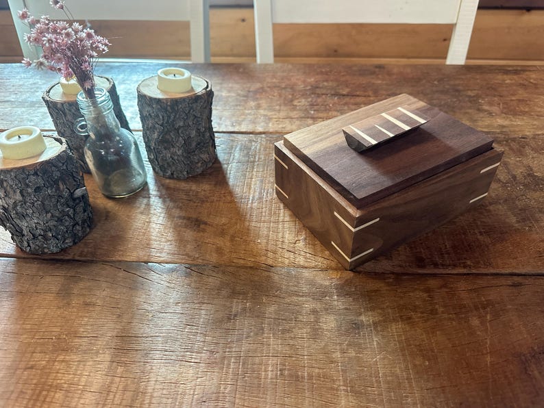 Dual Straight Splined Walnut Box With Proprietary Handle All Made by ...