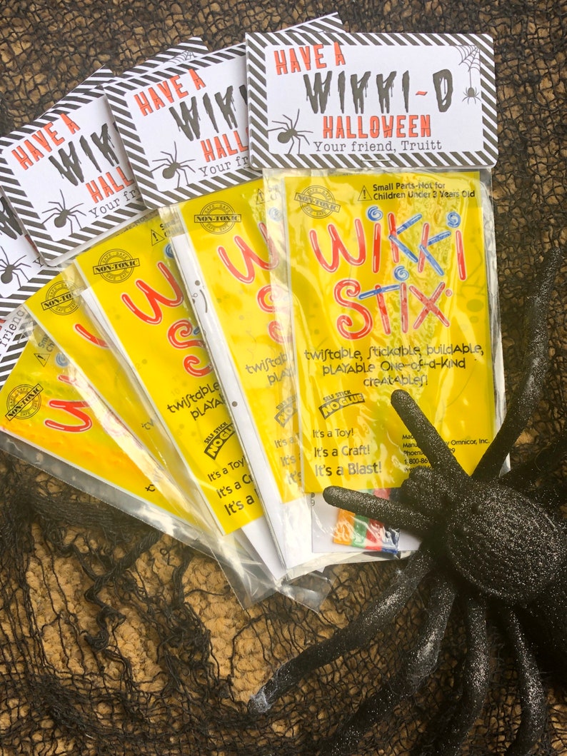 DIY Wikki Stix 'wikki-d Halloween' Personalized Treat Bag Topper! Sugar ...