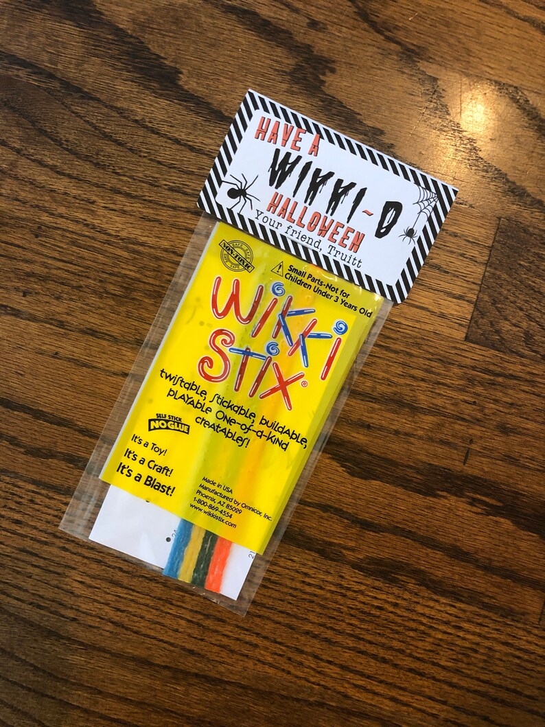 DIY Wikki Stix 'wikki-d Halloween' Personalized Treat Bag Topper! Sugar ...