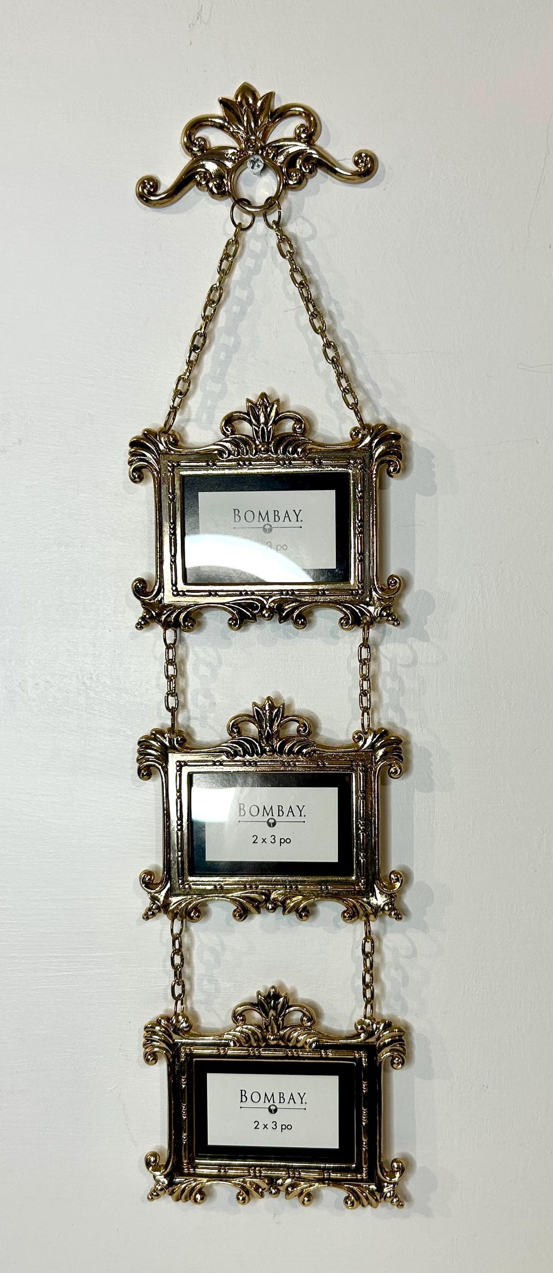 Vintage 1990’s Bombay Company 3-tiered Gold Tone Hanging Picture Frames ...