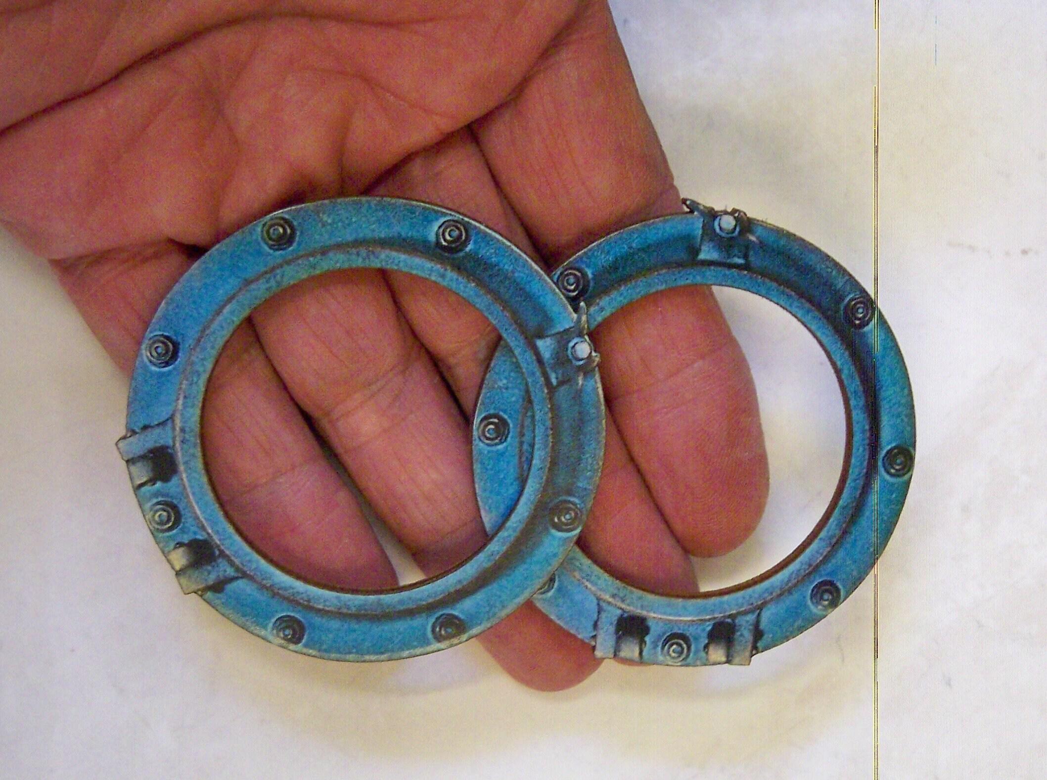 A Pack of 6 Laser Wood Cut Porthole Frames. Make Your Own Exotic Scene ...