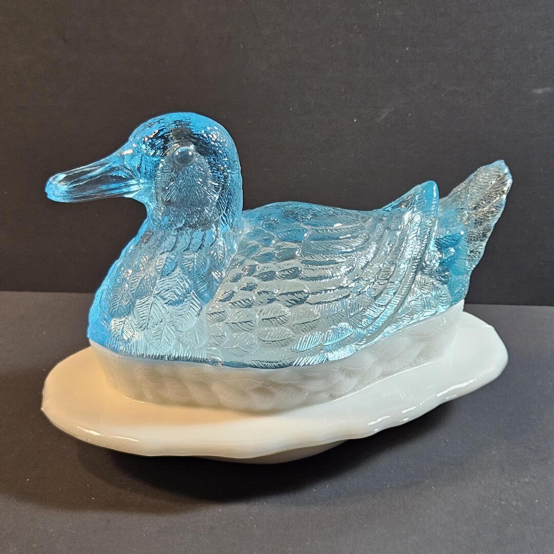 Perky Swimming Duck / Trinket Box by Fenton for L.G. Wright - Etsy