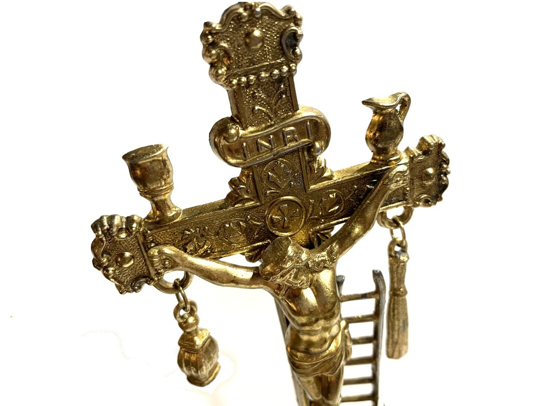 Weapons of Christ Crucifix. Arma Christi Instruments of the Passion ...