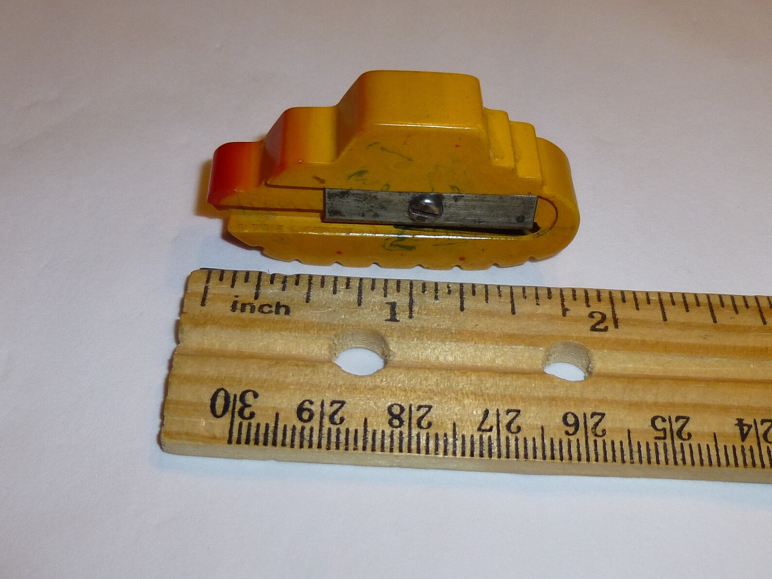 End of Day Bakelite WWII Army Tank Pencil Sharpener. USA - Etsy