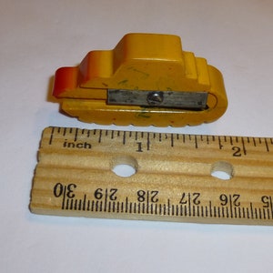 End of Day Bakelite WWII Army Tank Pencil Sharpener: 1940s USA Swirl - Etsy