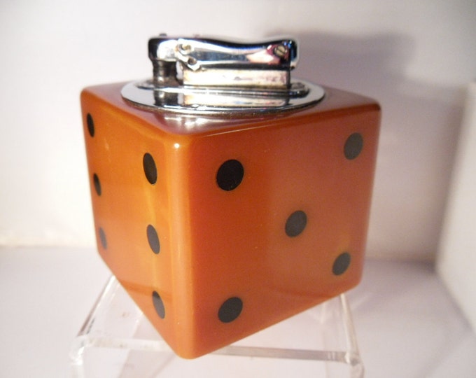 Large 2" Bakelite Dice Table Lighter. Vintage Catalin Bakelite 1940s ...