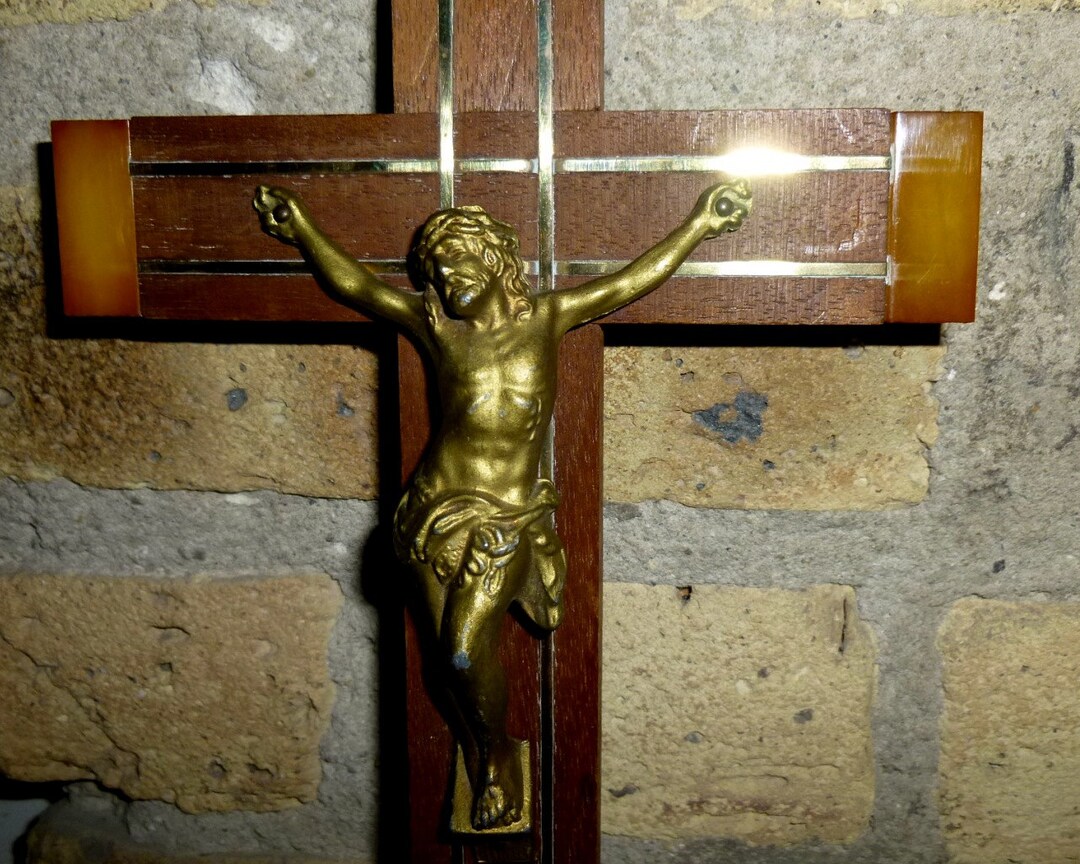 Art Deco Bakelite Tipped Crucifix. Dated 1939. 10 Inches Tall. - Etsy