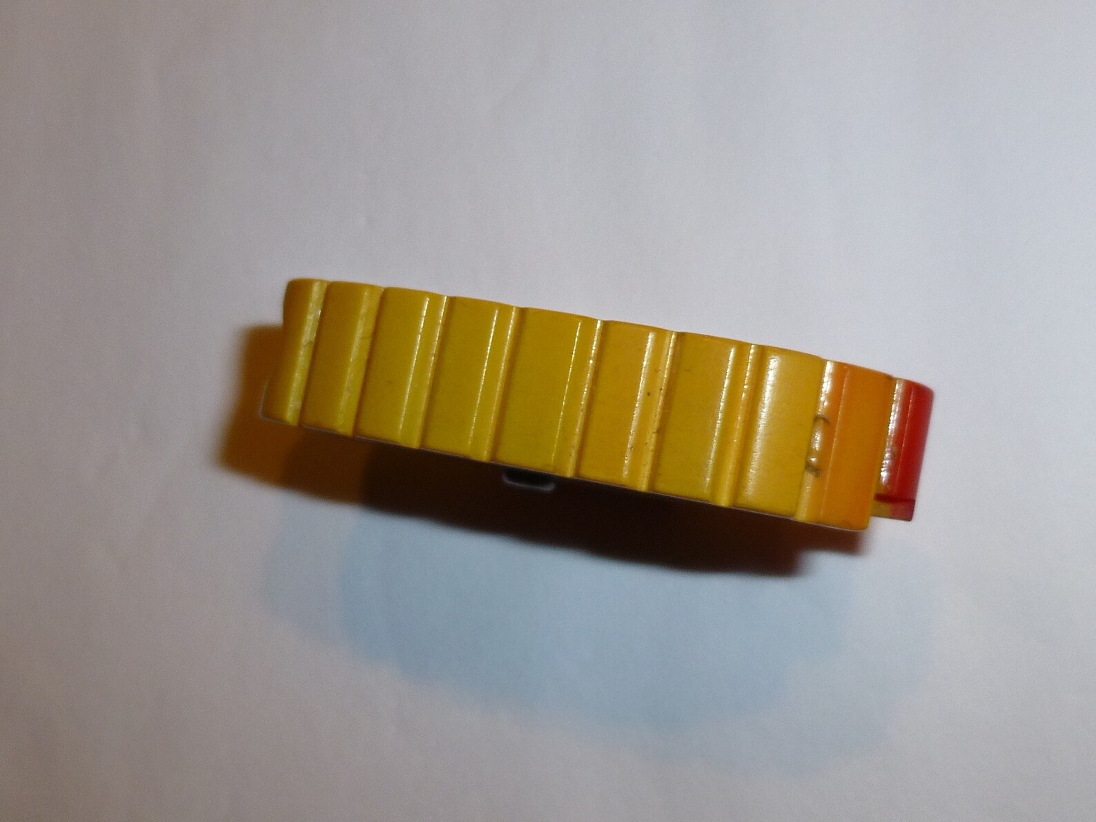 End of Day Bakelite WWII Army Tank Pencil Sharpener: 1940s USA Swirl - Etsy