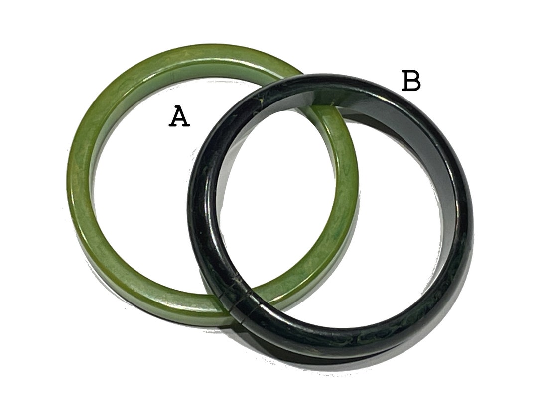 YOU CHOOSE Shades of Green Bakelite Bangles. Fabulous Vintage Bracelets ...