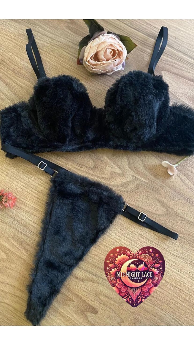 Faux Fur Lingerie Set in 3 Colors - Elegant and Alluring Design (red ...