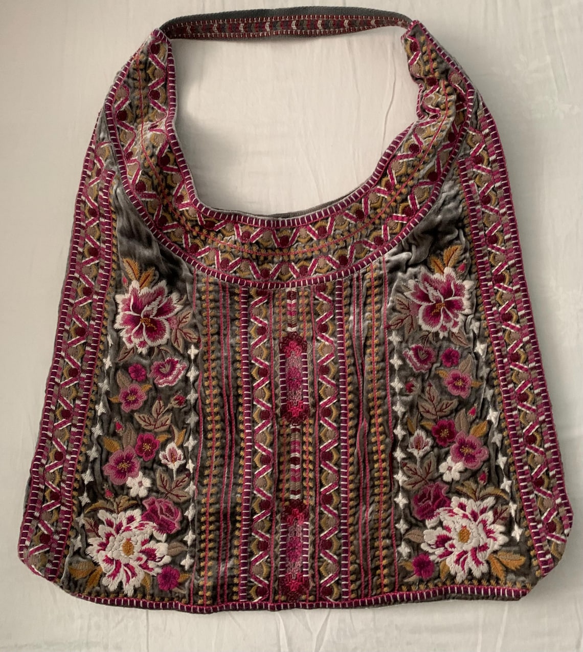 Johnny Was Ultra Plush Velvet Boho Hobo Bucket Tote Purse Bag NWOT - Etsy