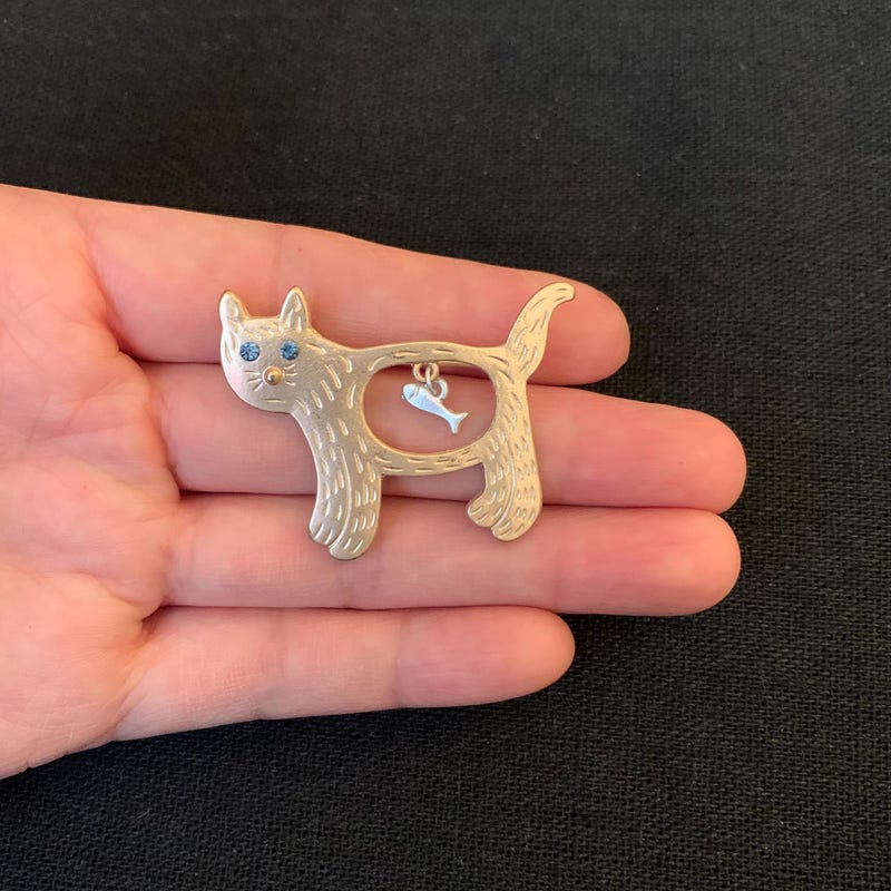 Vintage Cat Fish Brooch - Etsy UK