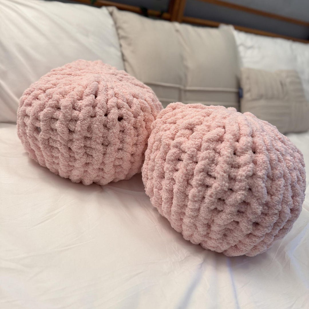 Handmade Light Pink Chunky Knit Throw Pillow - Cozy and Stylish Home ...