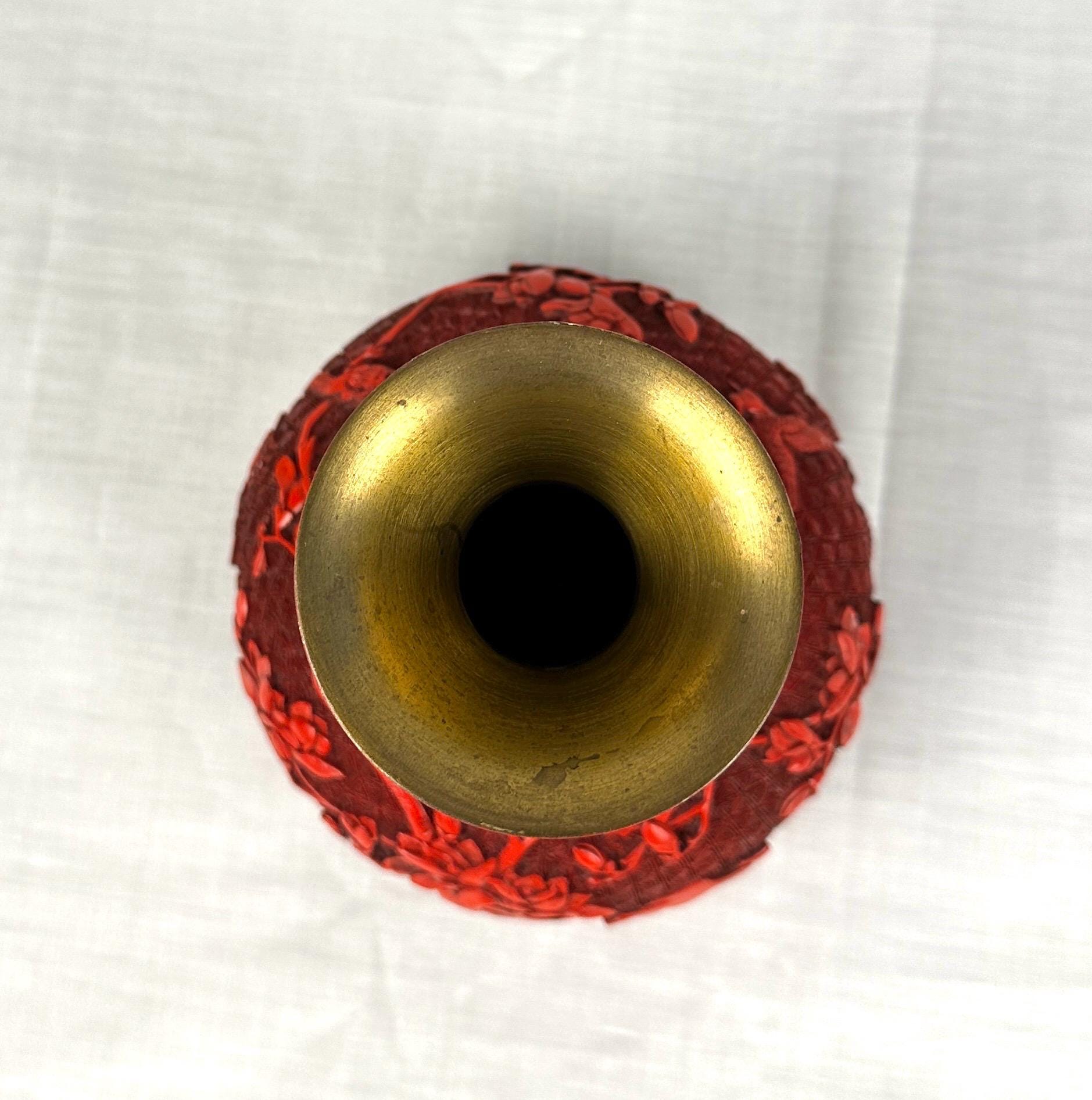 Vintage Chinese Cinnabar Lacquer Yuhu Vase Red Yun Kang Art and Design ...