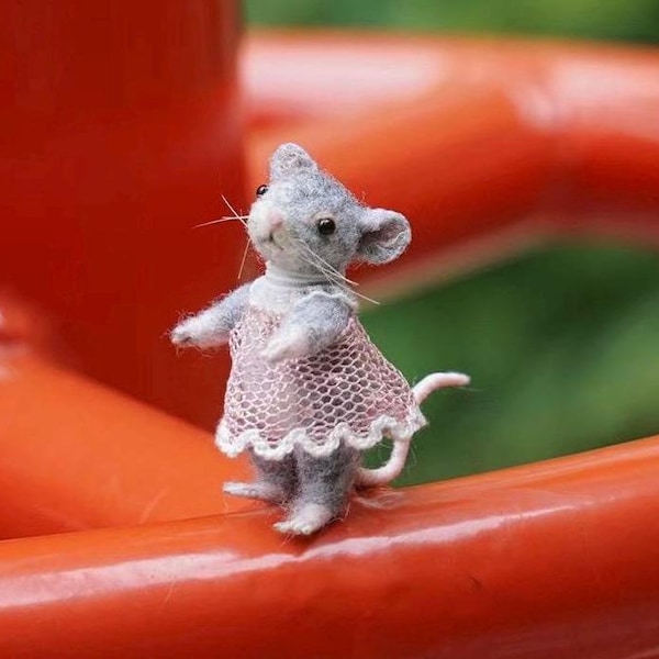 Woolen Mice - Etsy