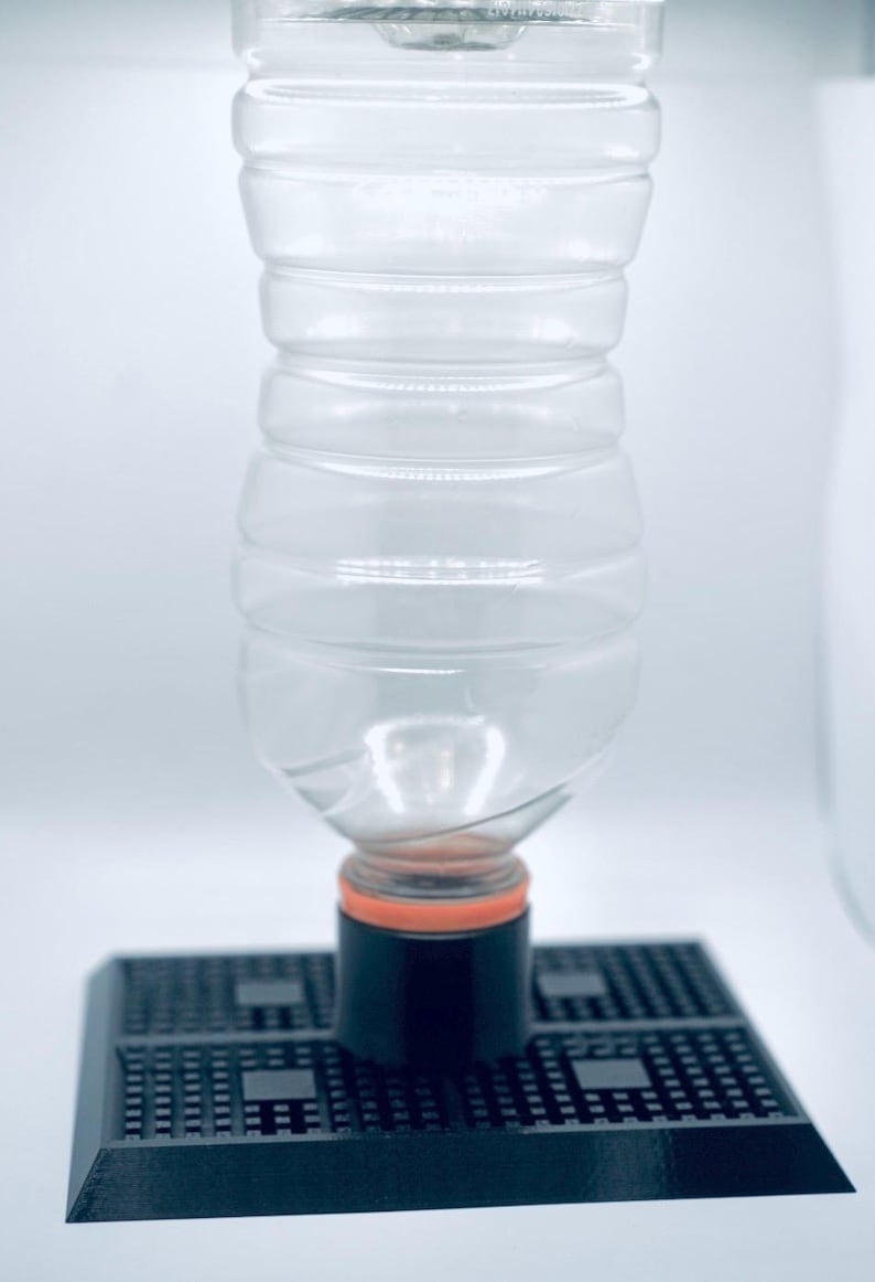 Large Water Feeder for Insects – Gravity Fed, Easy Hydration for Dubia ...