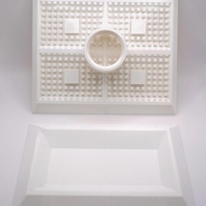 Insect Water & Food Feeder - Gravity Fed, Easy Access for Dubia Roaches ...