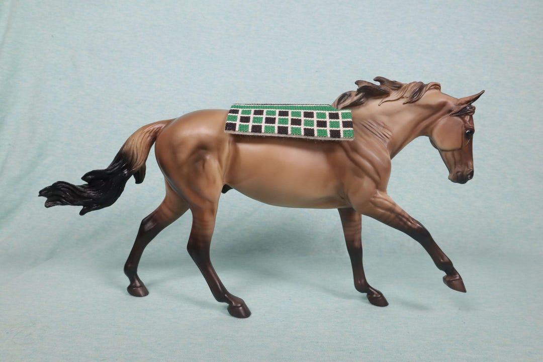 Breyer Saddle Pad, Model Horse Tack, Traditional Scale, Peter Stone ...