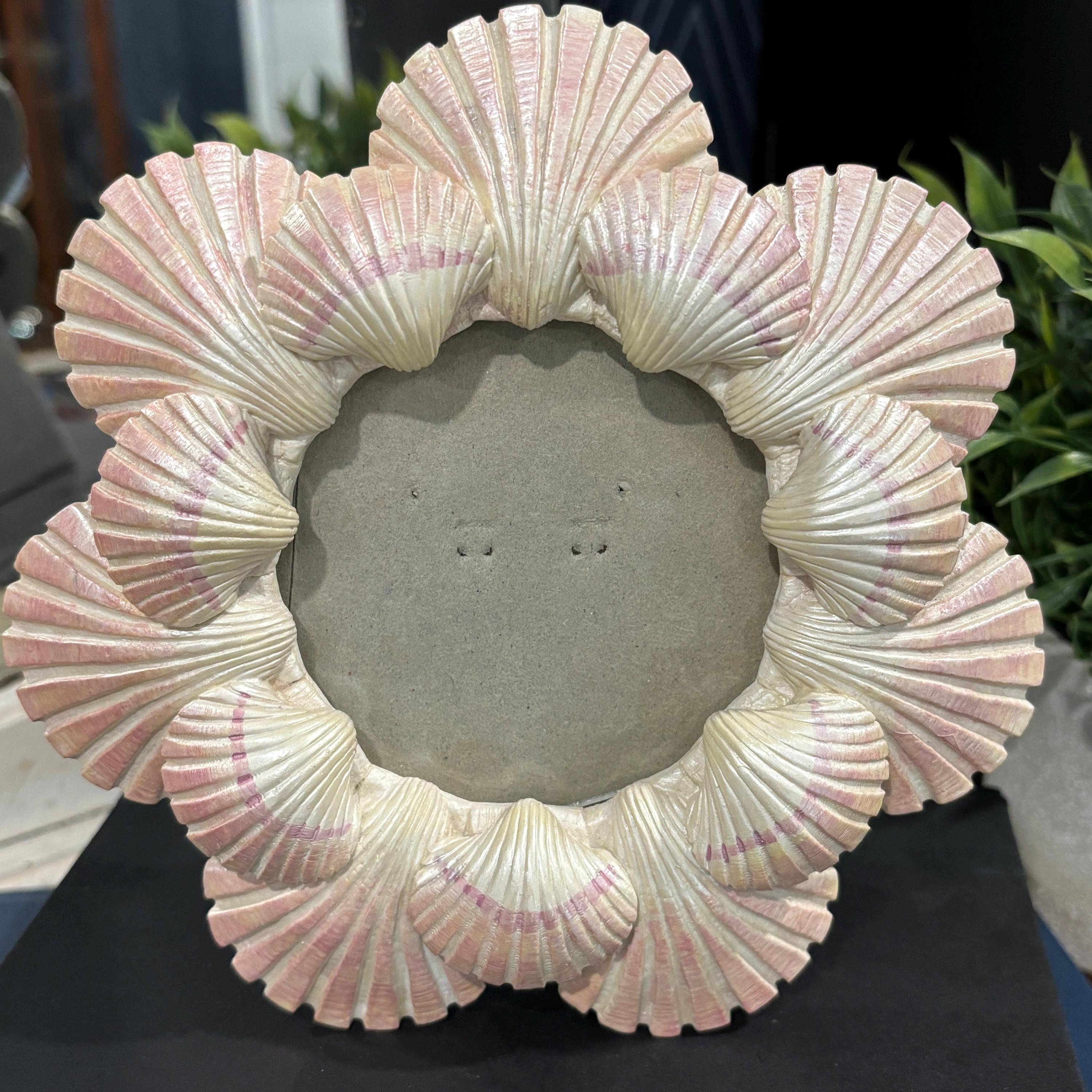Vintage Seashell Picture Frame Coastal Home Decor Round Picture Frame ...