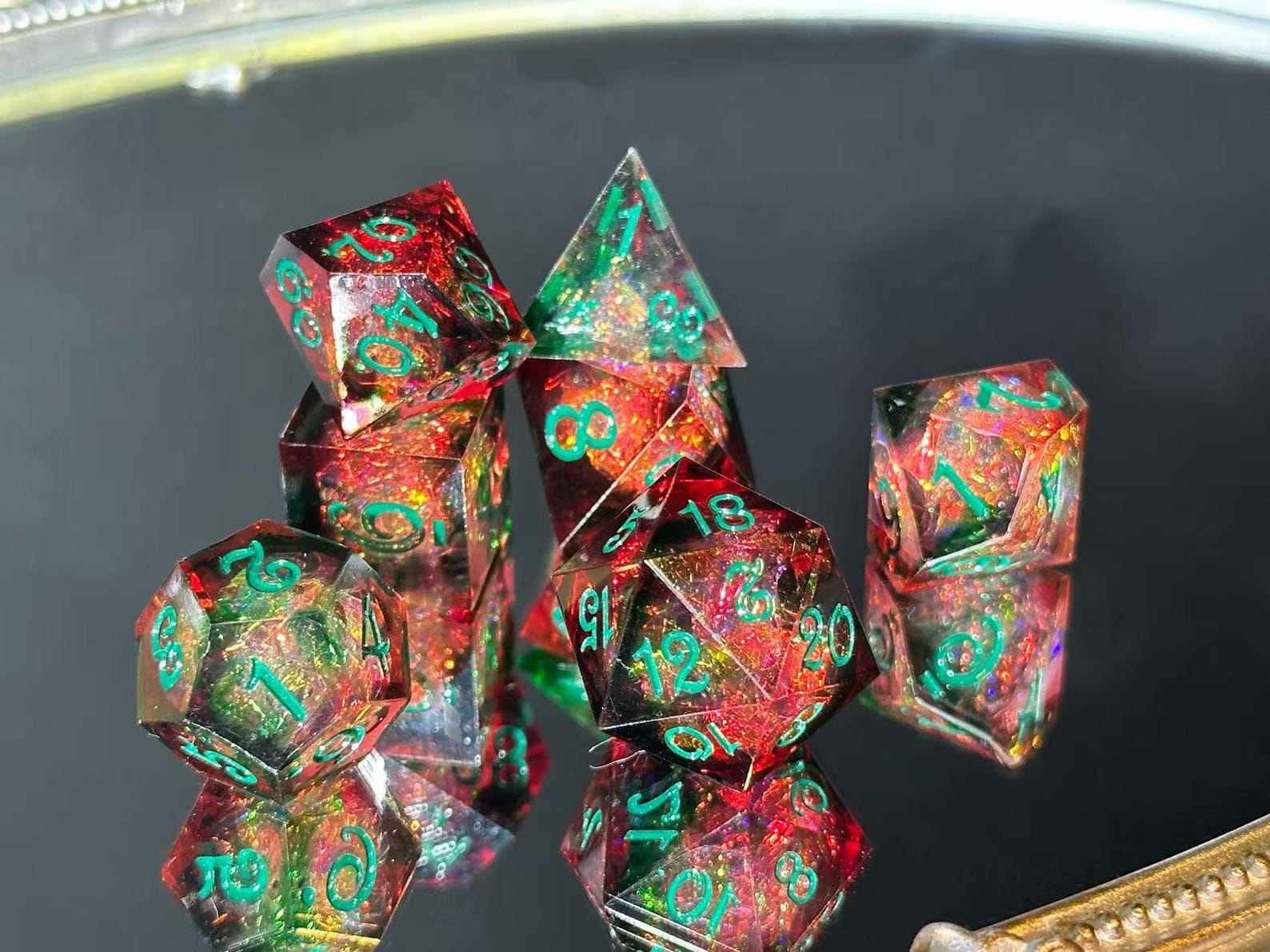 Scorching Forest-red and Green Dnd Dice Set,resin Dice Set,a Gift for ...