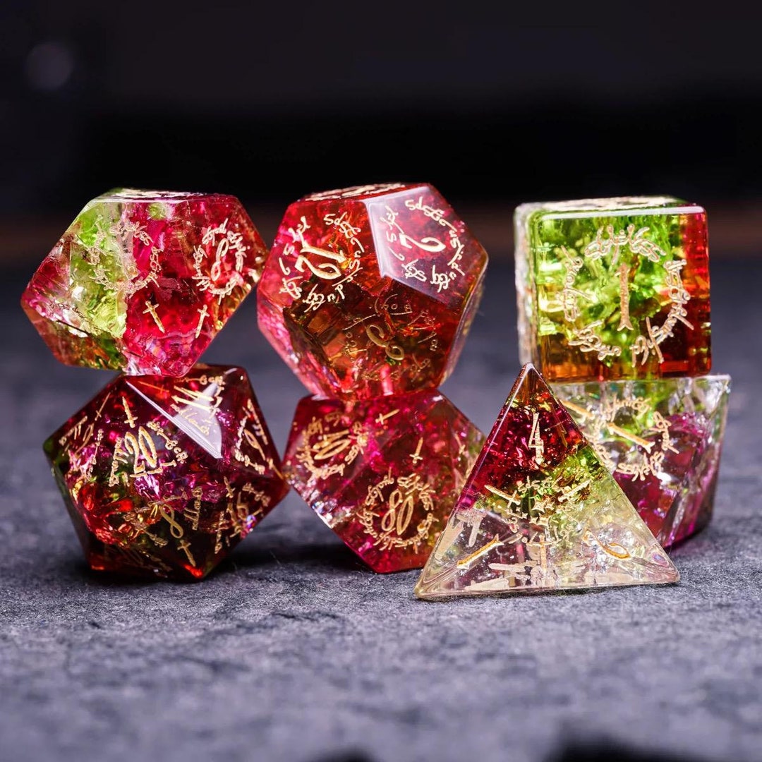 Strawberry Dice,dnd Dice Set,red and Green Gradient Gemstone Dice,resin ...