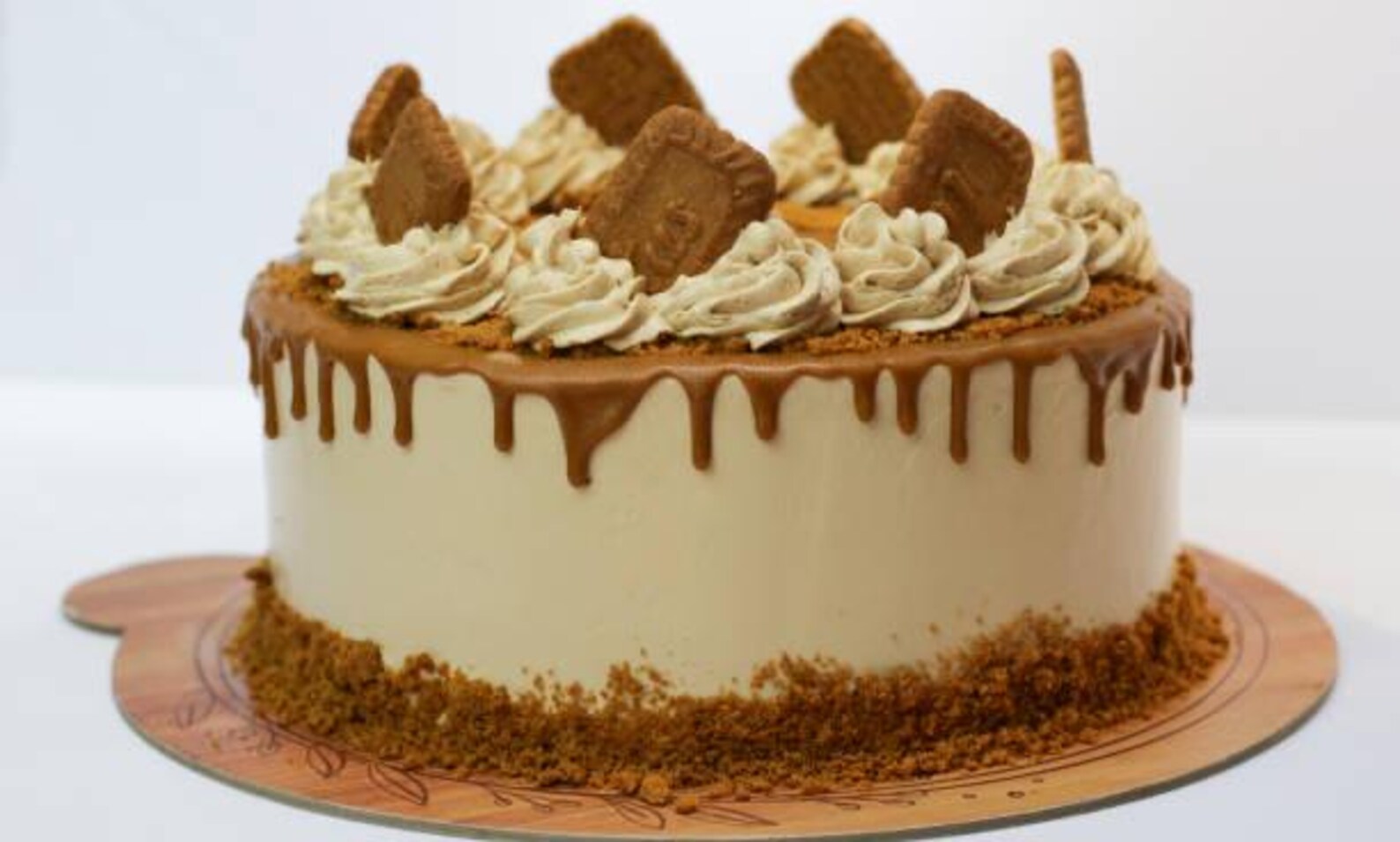 BEST Biscoff Drip Cake Recipe Beginner Friendly - Etsy