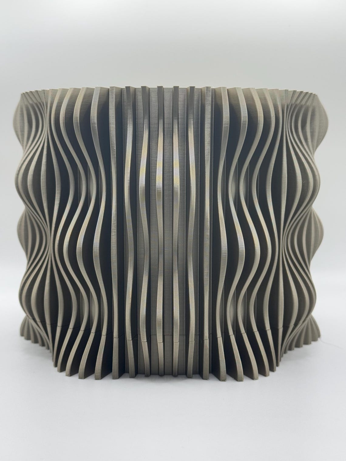 Olive-green Wavy Planter - Modern Geometric Design - Etsy