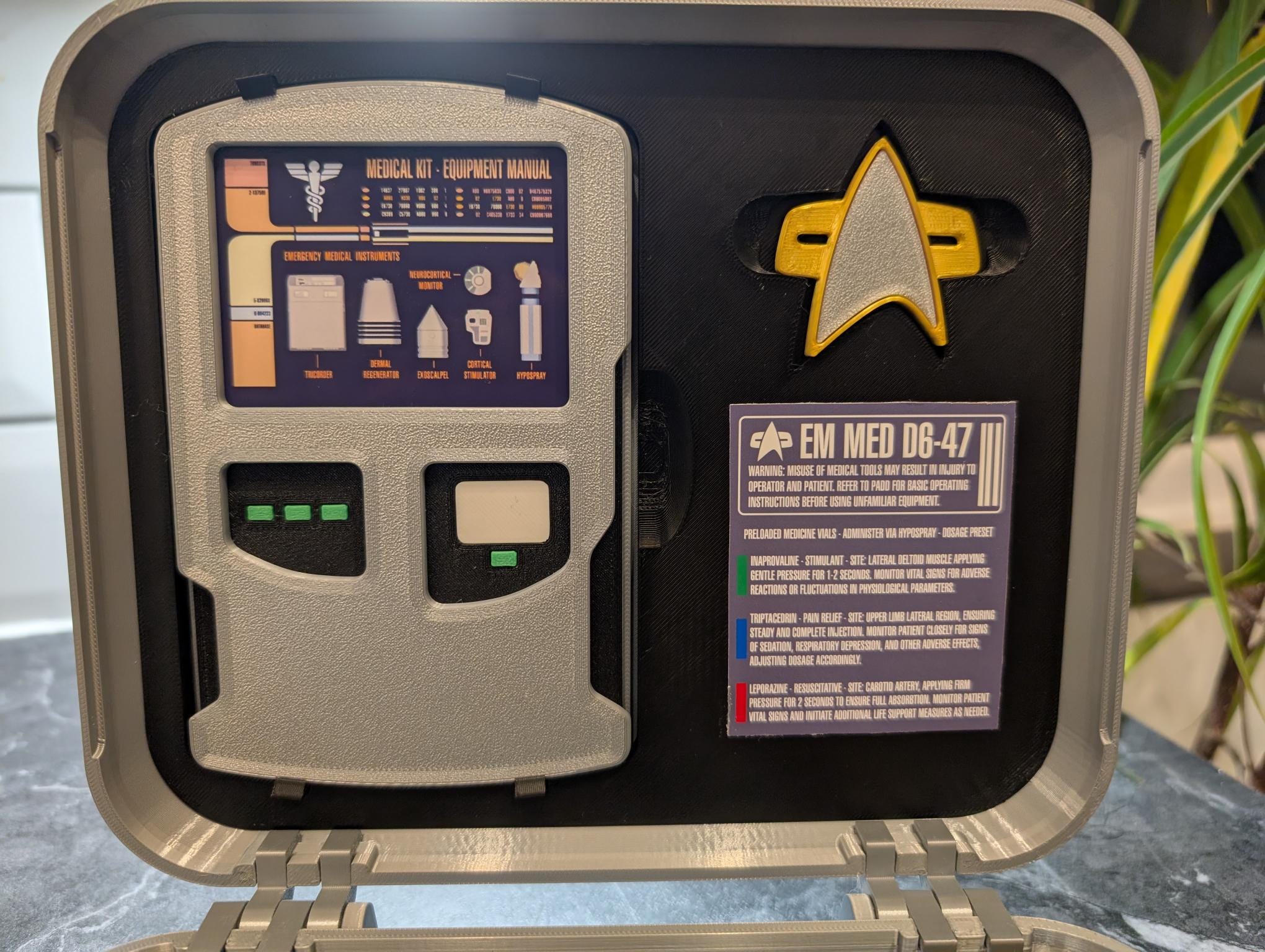 Starfleet Medical Kit With Medical Tools - 3D Printed Hand Finished ...