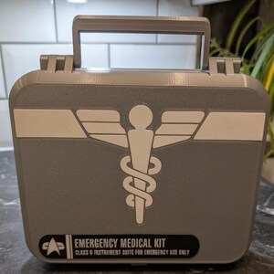 Starfleet Medical Kit With Medical Tools - 3D Printed Hand Finished ...