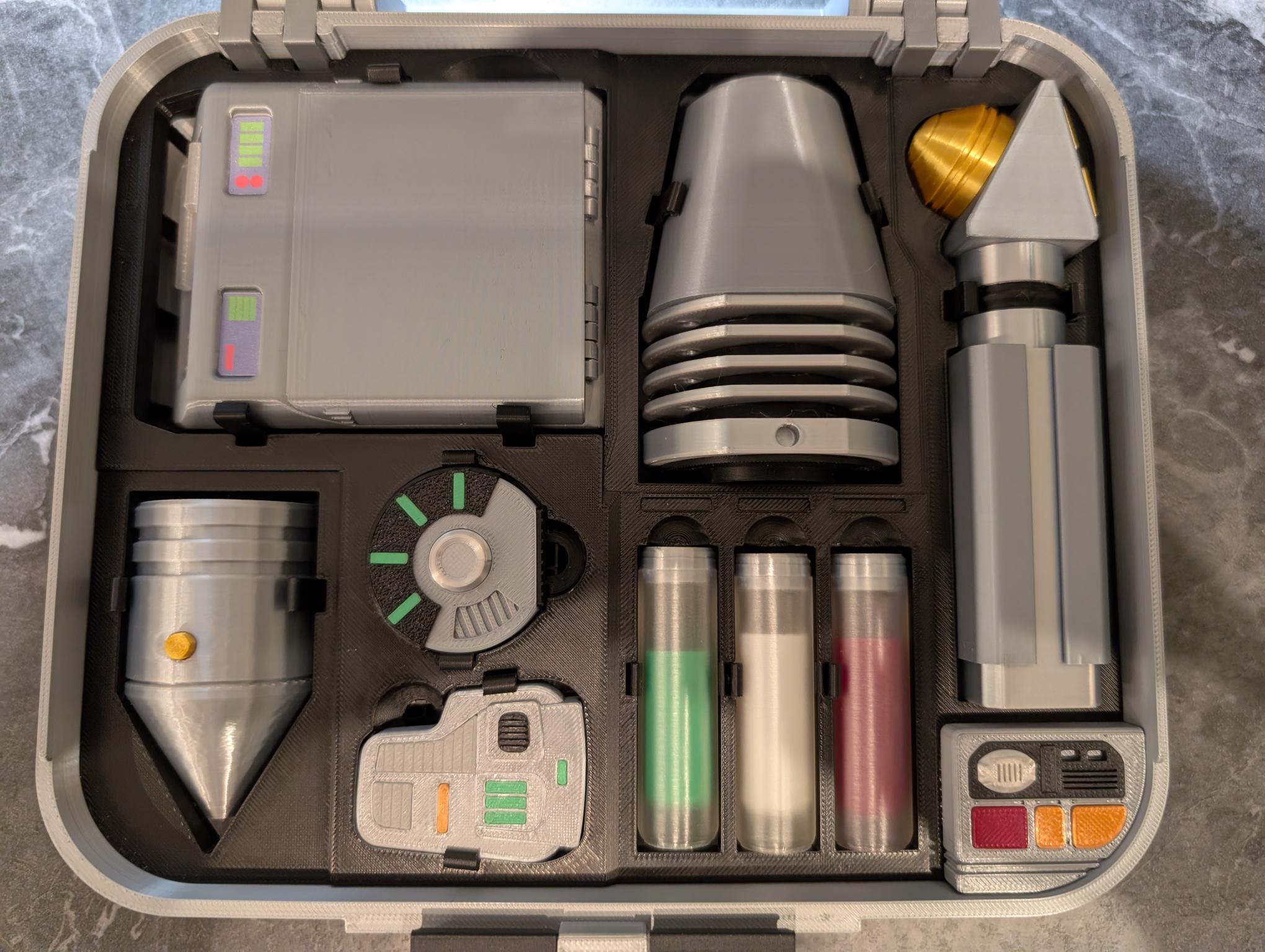 Starfleet Medical Kit With Medical Tools - 3D Printed Hand Finished ...