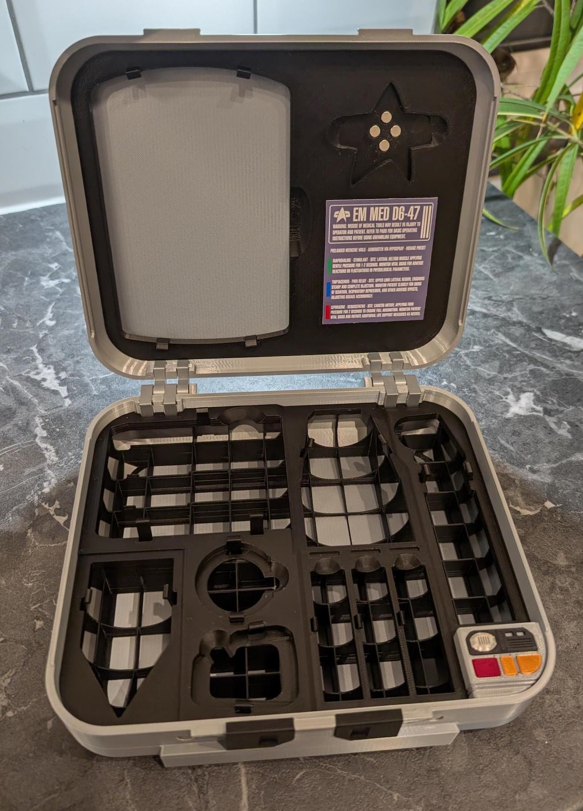 Starfleet Medical Kit With Medical Tools - 3D Printed Hand Finished ...