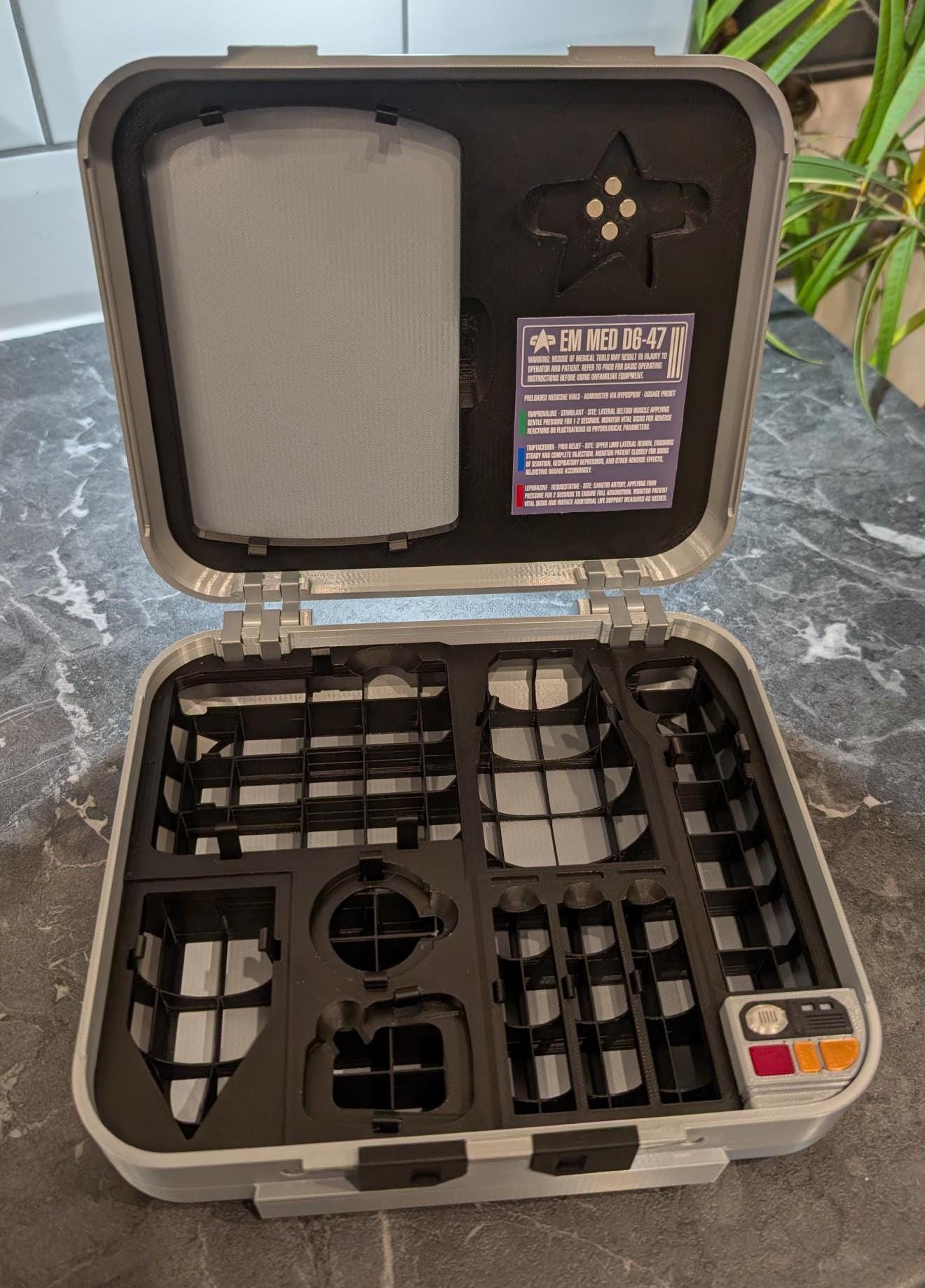 Starfleet Medical Kit With Medical Tools - 3D Printed Hand Finished ...