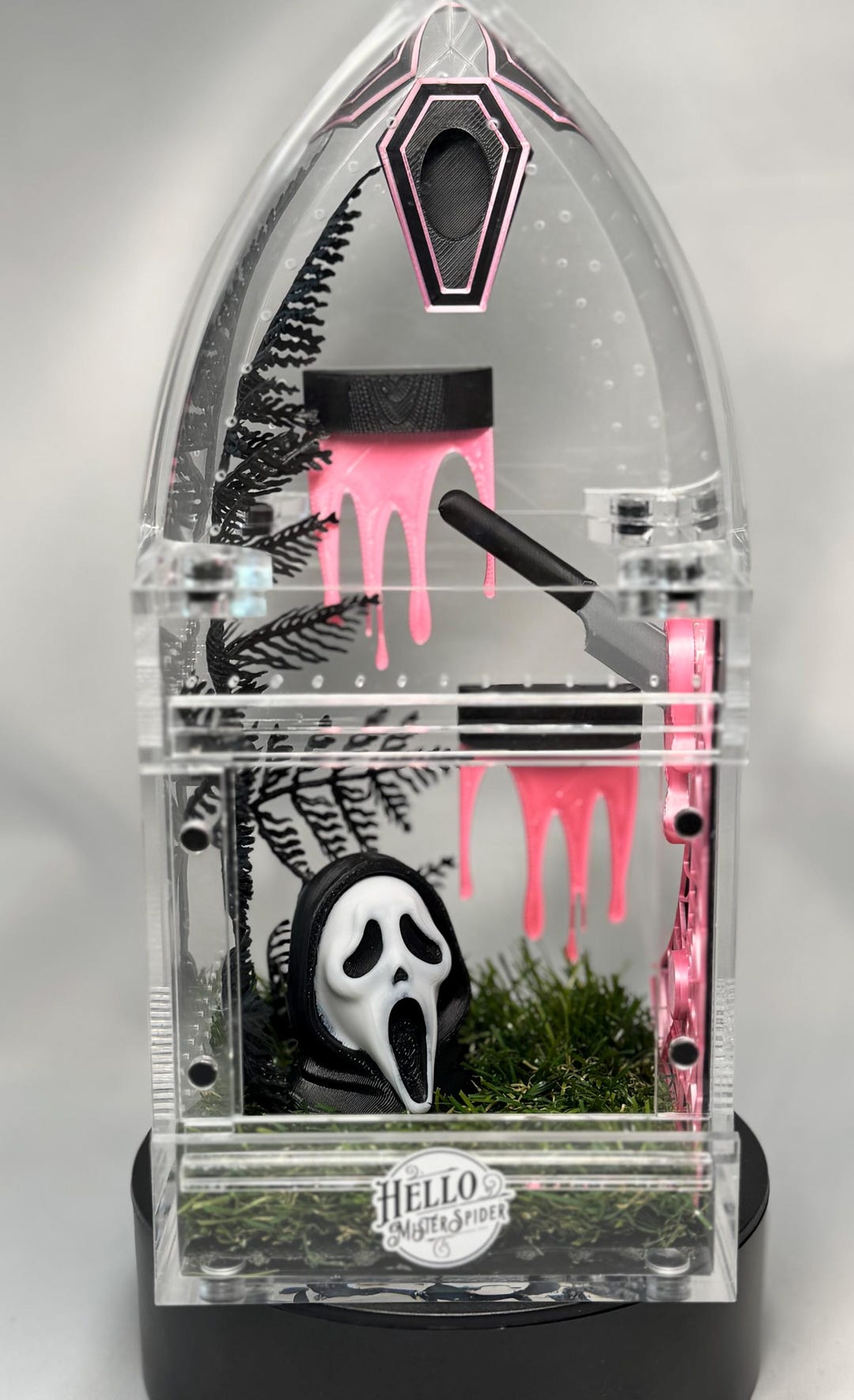 Scream Queen - Pink Ghostface Jumping Spider Enclosure - Etsy