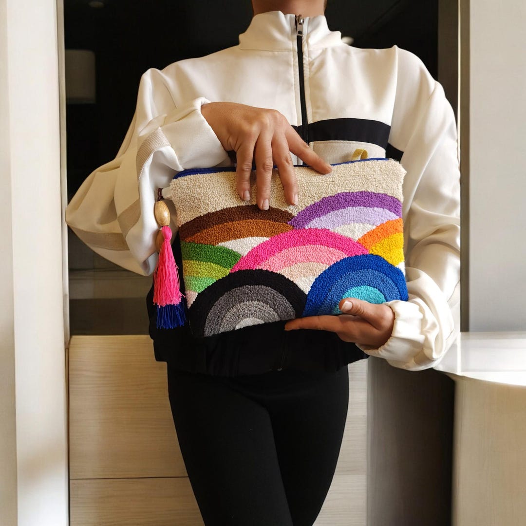 Punch Needle Handmade Knit Rainbow Pattern, Vibrant Rainbow Knit Bag ...