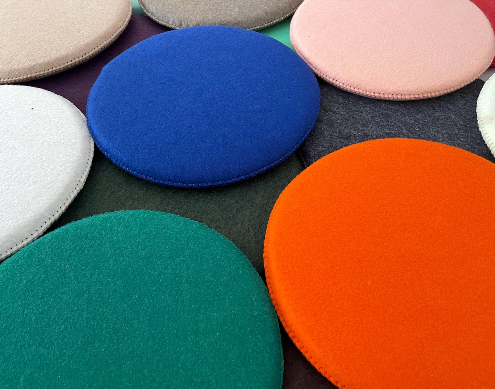 USA Delivery Duty Paid !hand-stitched Felt Round Cushion Handmade Chair ...