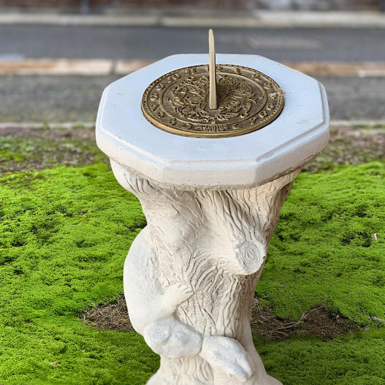 Concrete Sundial Plinth Stone Garden Pedestal Sculpture Outdoor Solar ...