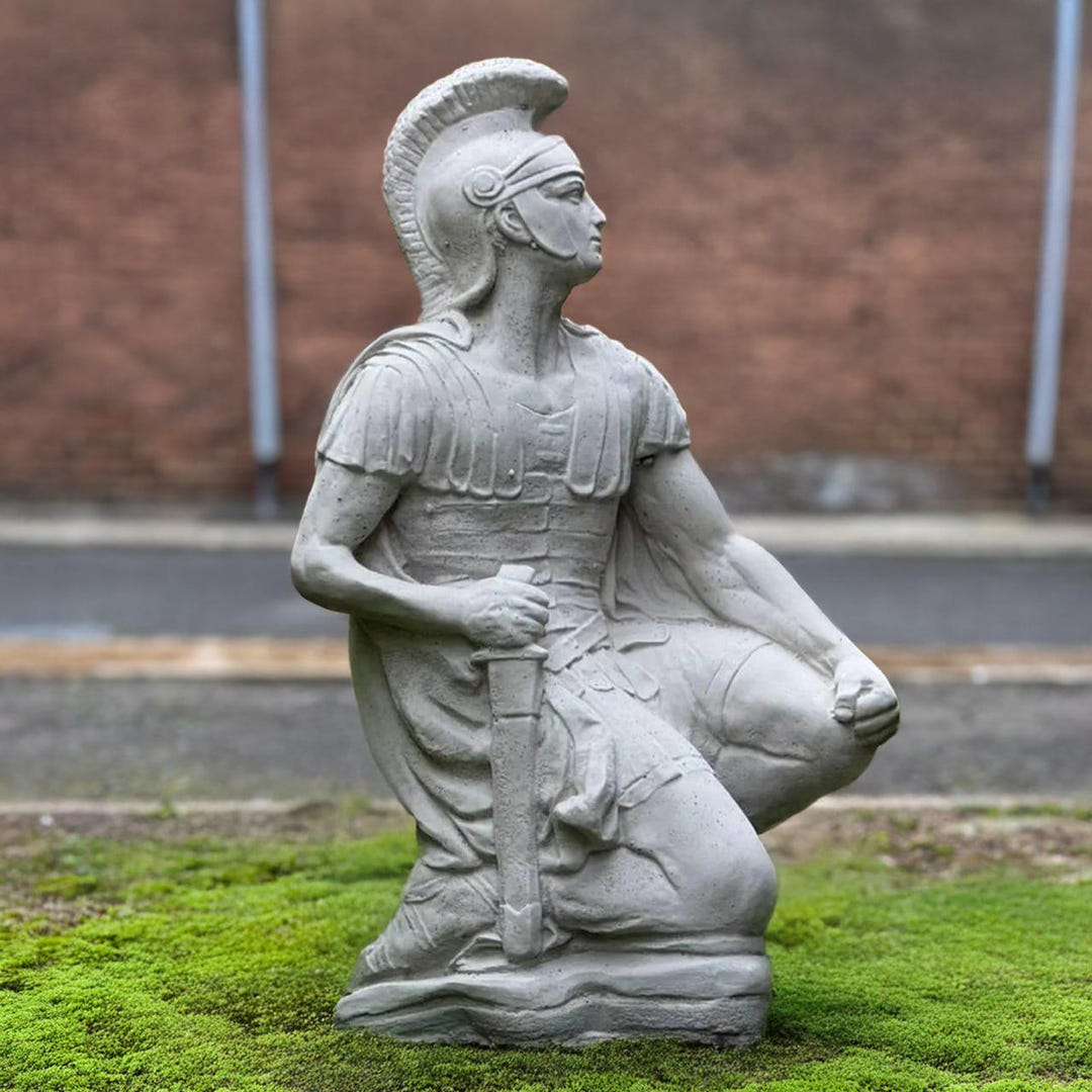 Medieval Knight Statue Concrete Warrior Figurine Stone Memorial Soldier ...