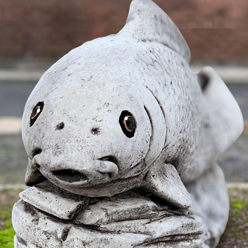 Stone Fish Statue Garden Fish Sculpture Cement Fish Ornament Outdoor ...