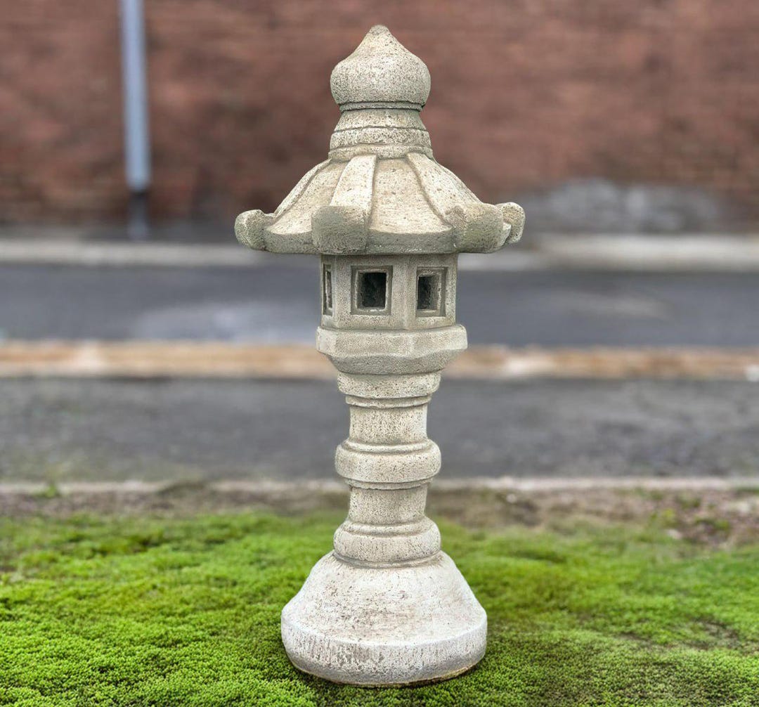 Concrete Pagoda Sculpture Stone Lantern Pagoda Statue Cement Japanese ...