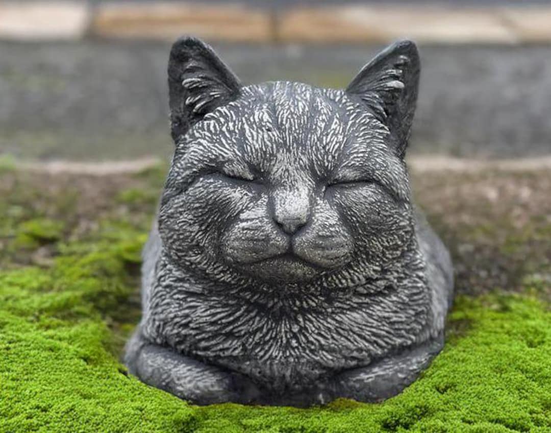 Garden Cat Statue Concrete Memorial Cat Figurine Stone Kitty Decoration ...