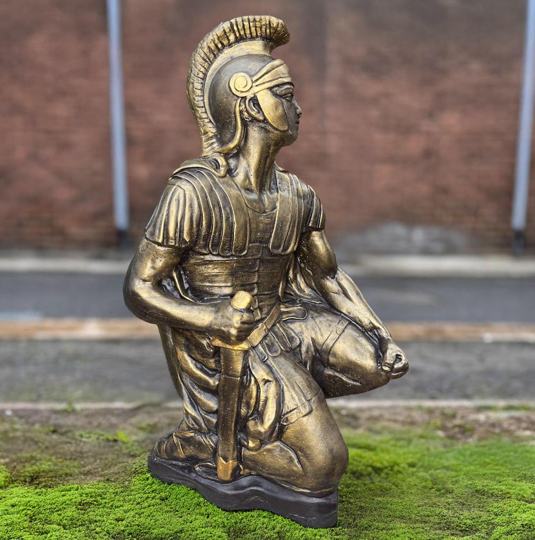 Outdoor Knight Statue Concrete Warrior Decoration Memorial Soldier ...